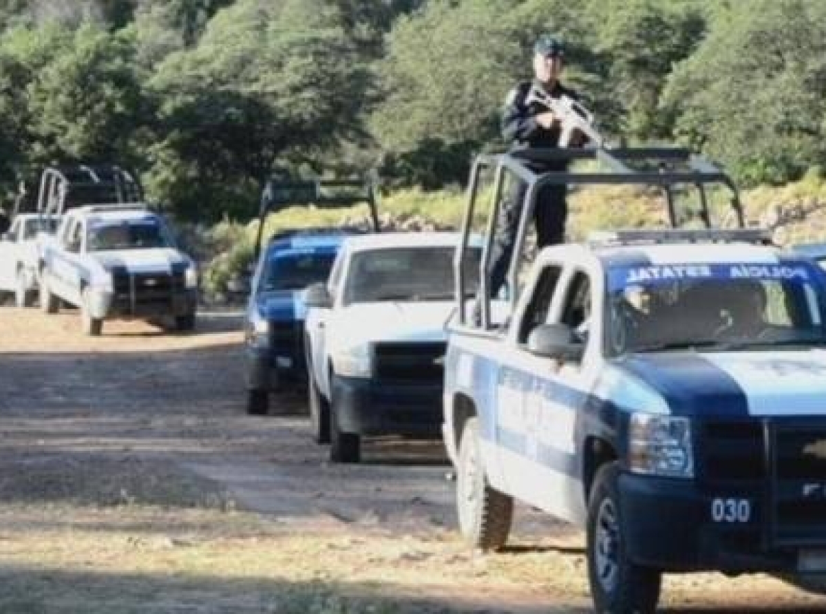 Tablazos y Regaño a Marucops - La Polaka - Periodismo Alternativo ...